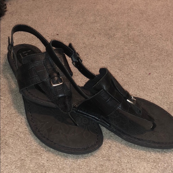 boc | Shoes | Boc Thong Sandals | Poshmark
